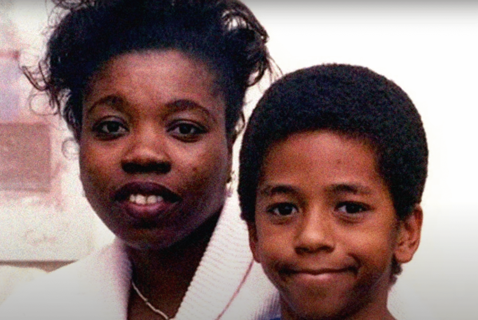 3 Obsessed Michael Jackson Fans Who Made His Life a Nightmare – Bolanle ...
